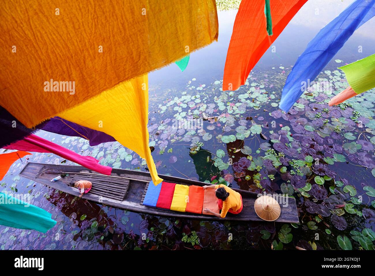 Nice inle lake picture hi-res stock photography and images - Alamy