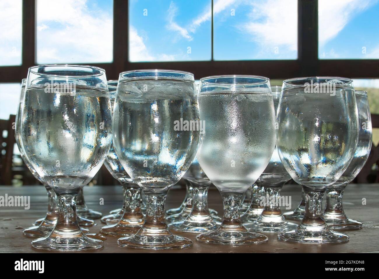 Tables ready for dinner service hi-res stock photography and images - Alamy