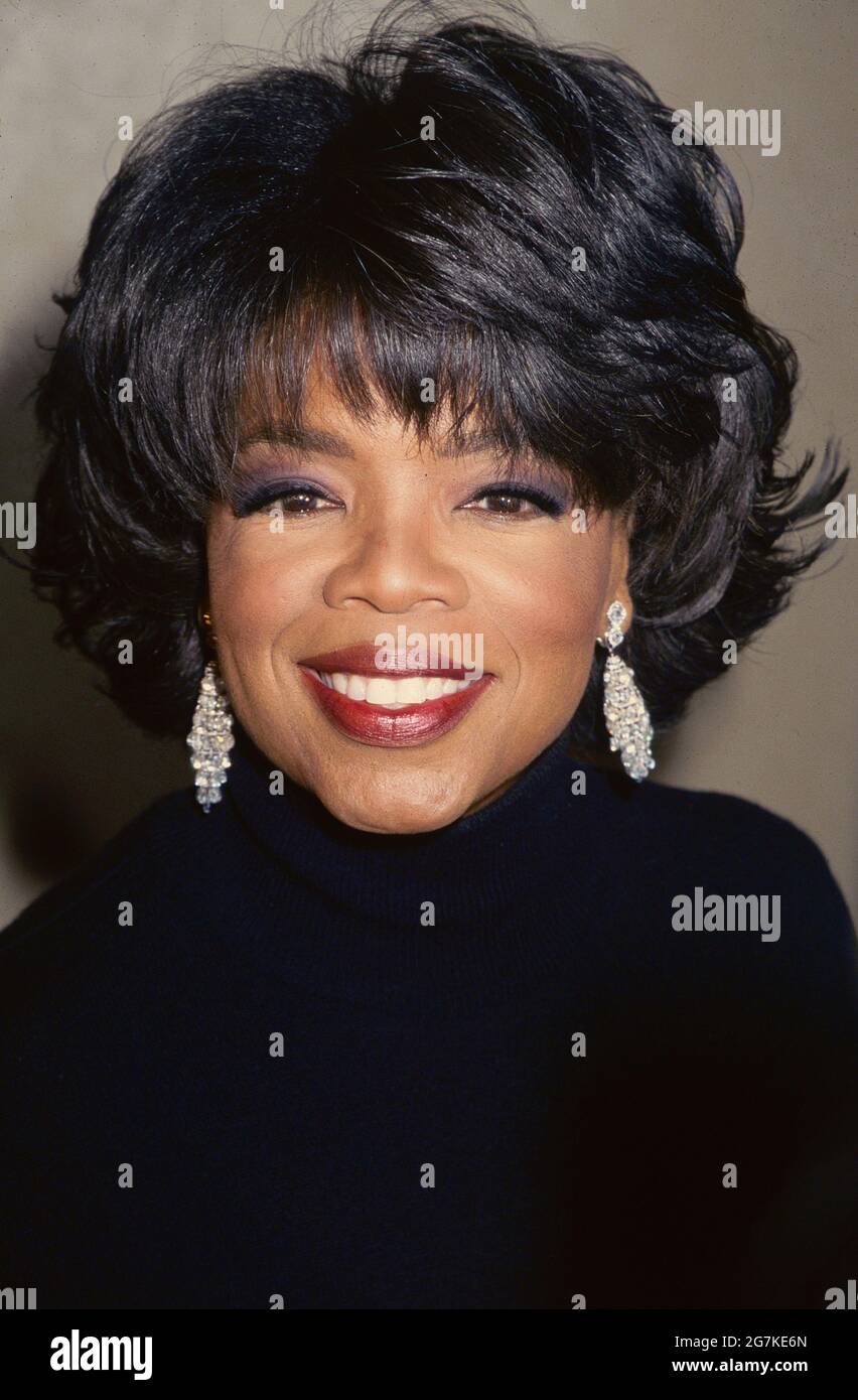 Winfrey 2002 hi-res stock photography and images - Alamy