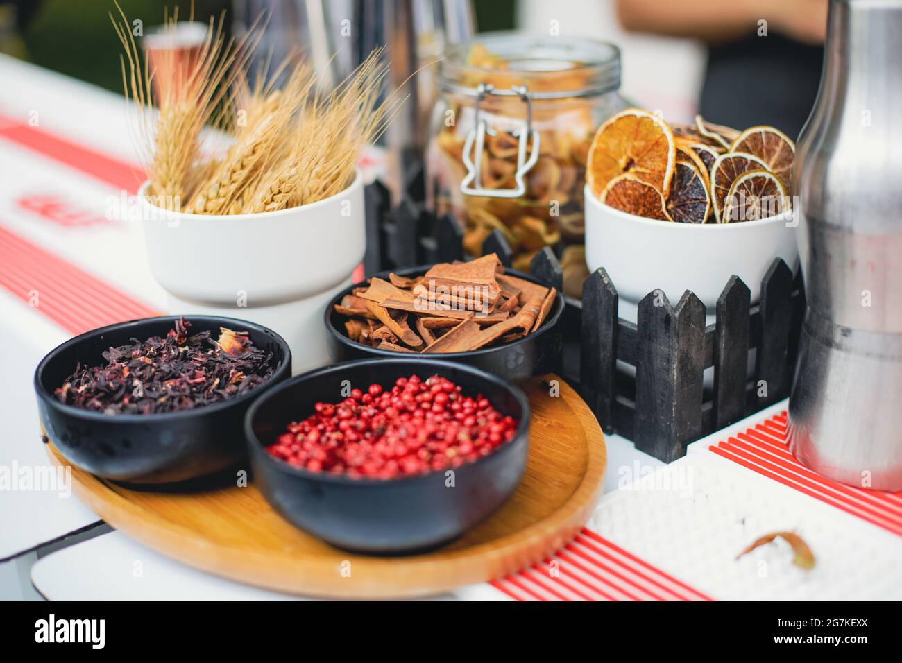 Refreshment counter hi-res stock photography and images - Alamy