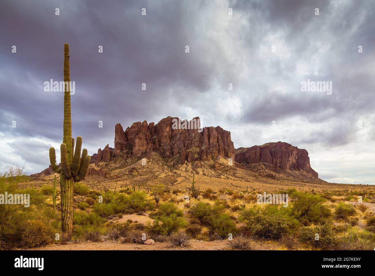 Lost dutchman’s mine hi-res stock photography and images - Alamy