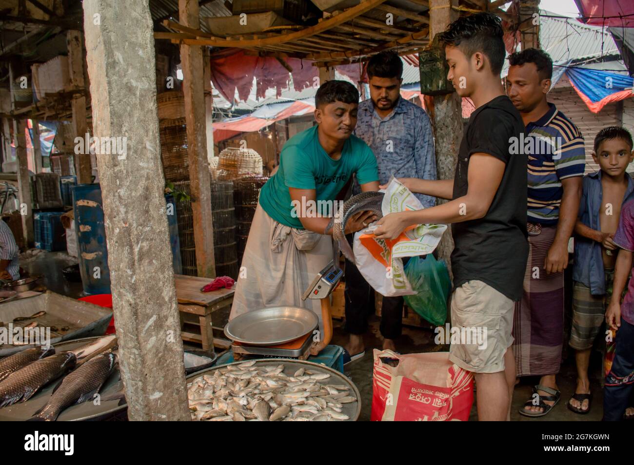 Bangladesh house design village hi-res stock photography and images - Alamy