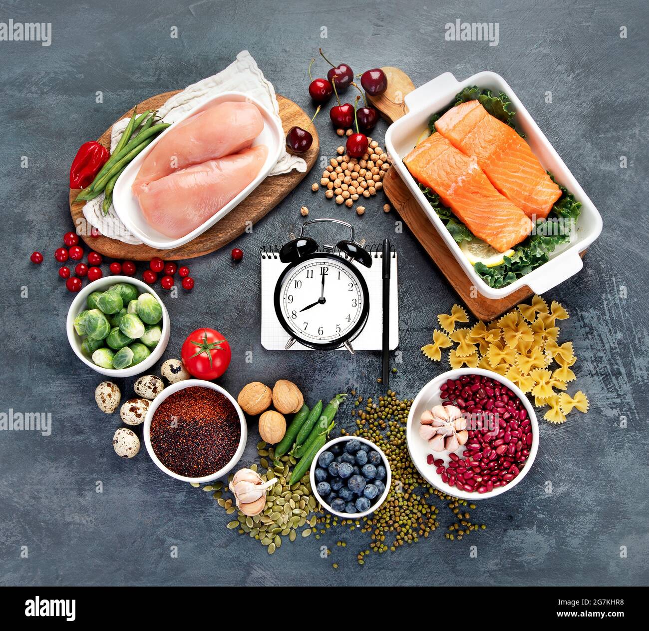 Healthy eating plan. Diet and meal planning on dark gray background ...