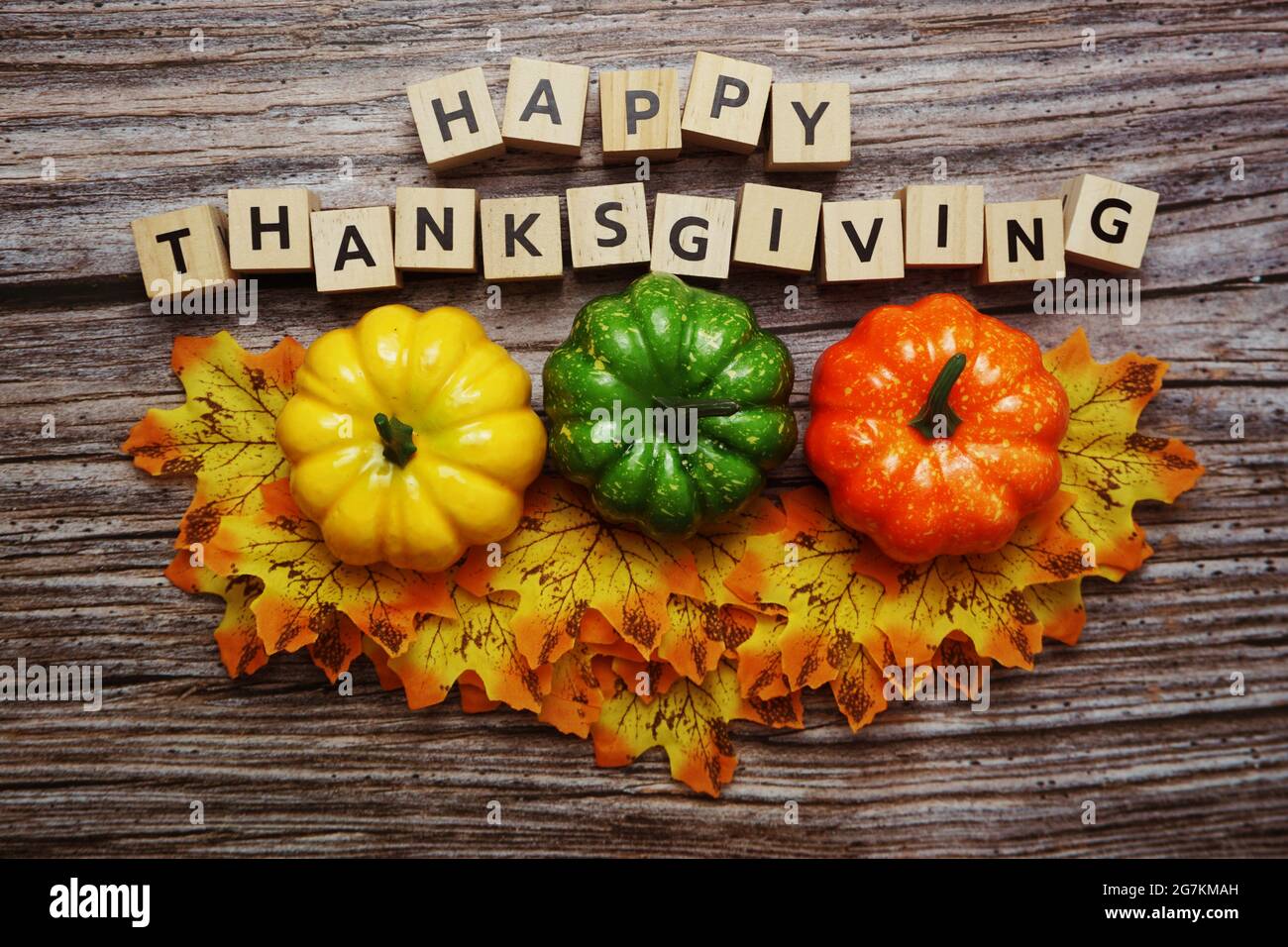 Happy thanksgiving wooden letters autumn hi-res stock photography and ...