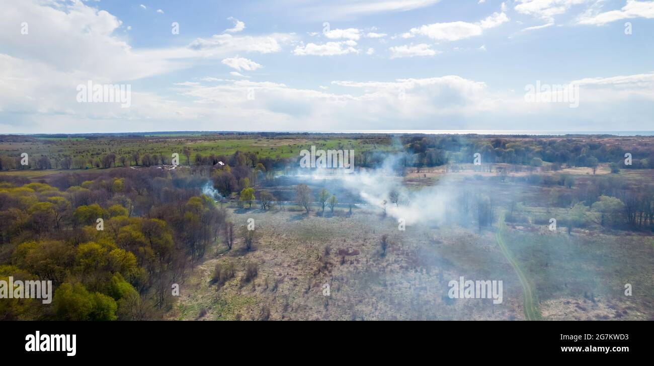 Australia forest fire camp hi-res stock photography and images - Alamy