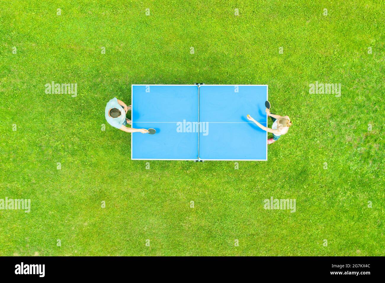 Playing table tennis outdoor hi-res stock photography and images - Alamy