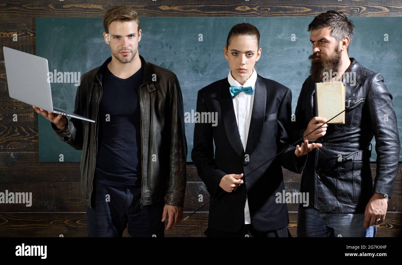 Student group university courses hi-res stock photography and images ...