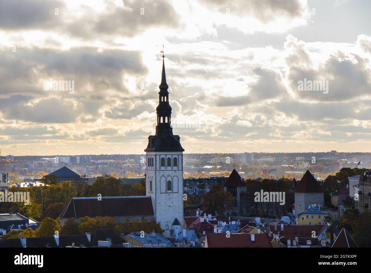 St. Nicholas' Church and the architecture in old town of Tallinn Stock ...