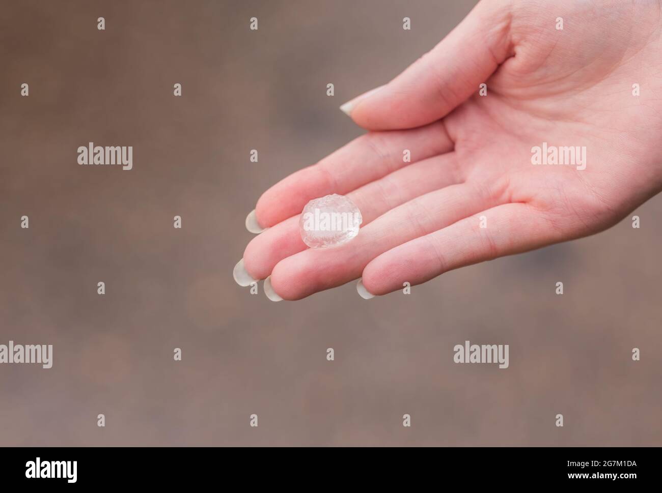 Hand hail hi-res stock photography and images - Alamy