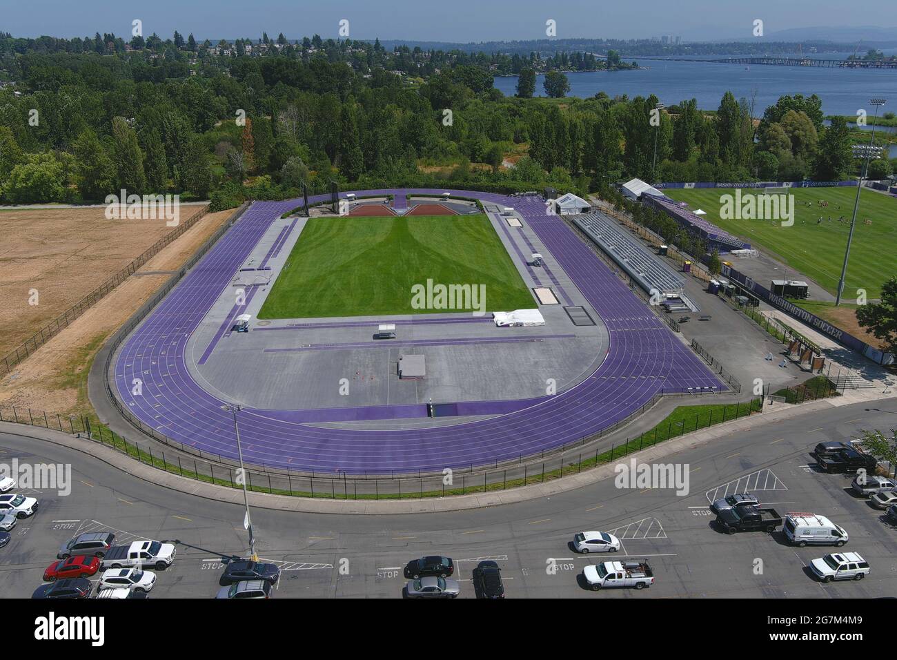 Husky stadium aerial hi-res stock photography and images - Alamy