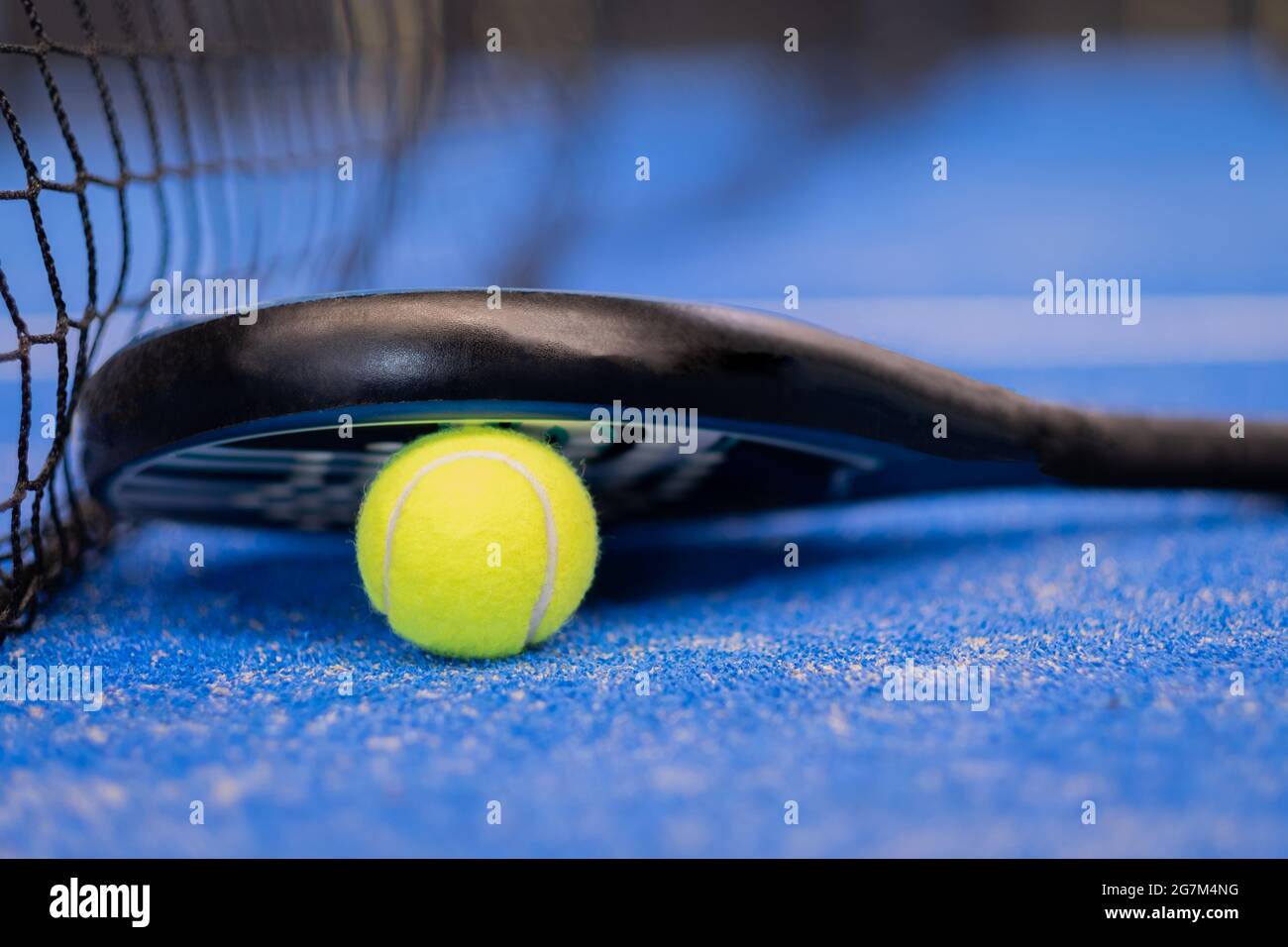 Padel racket tennis ball hi-res stock photography and images - Alamy