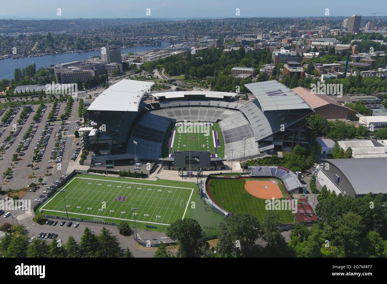 An aerial view of the Husky Stadium on the campus of the University of ...