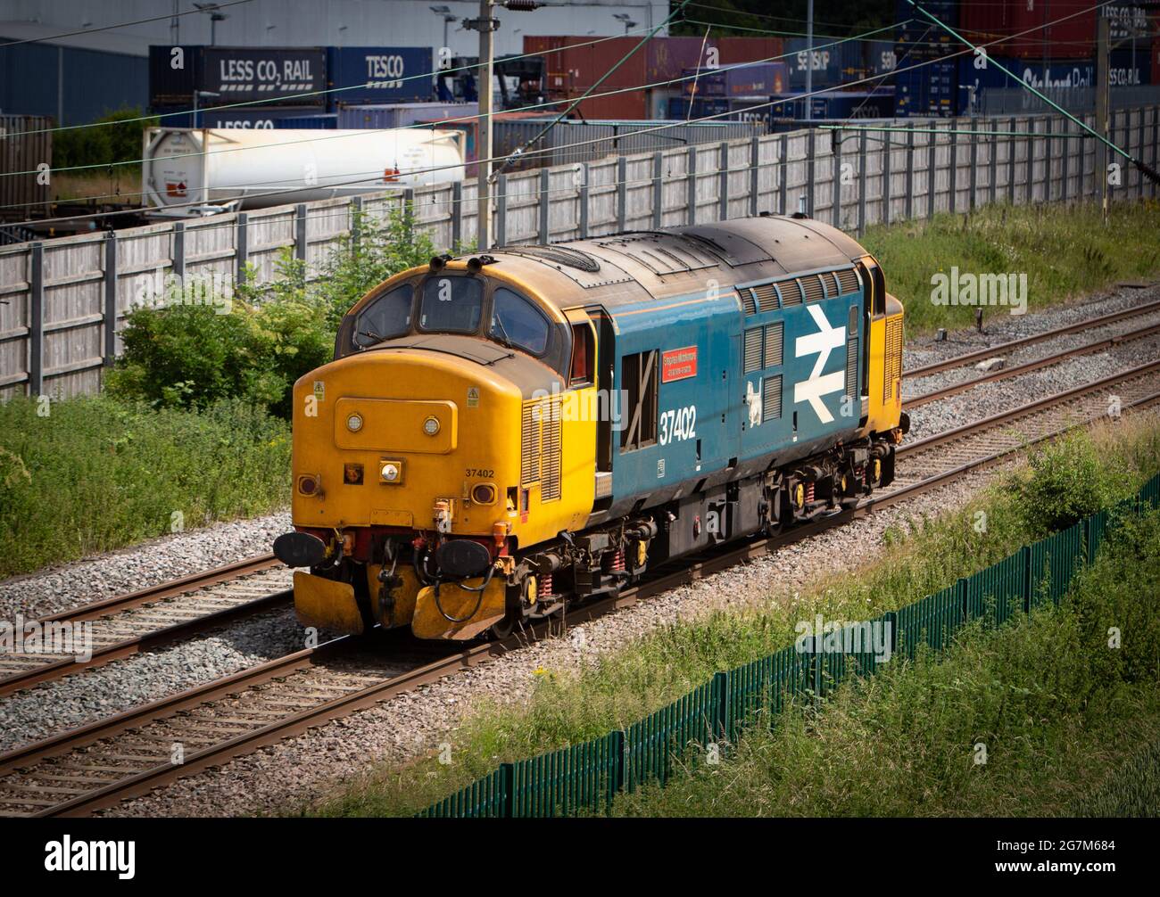 Drs class 37 locomotive hi-res stock photography and images - Alamy