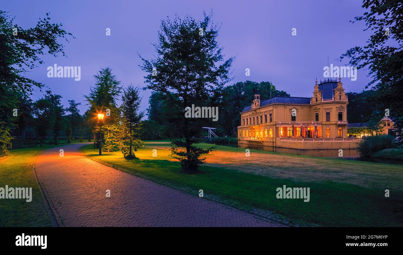 Borg Nienoord is centrally located on Landgoed Nienoord. This stately ...