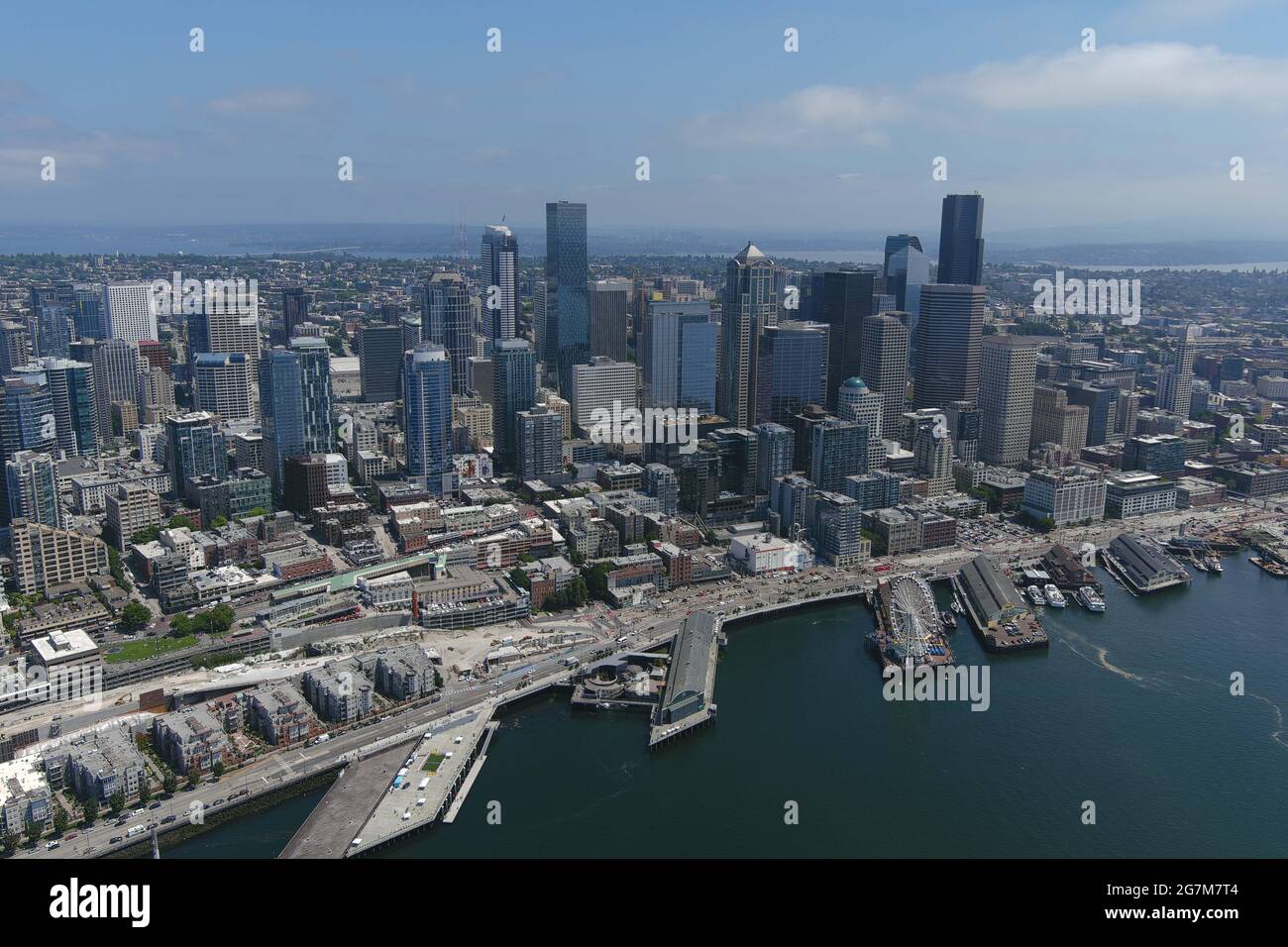 Downtown seattle skyline hi-res stock photography and images - Alamy