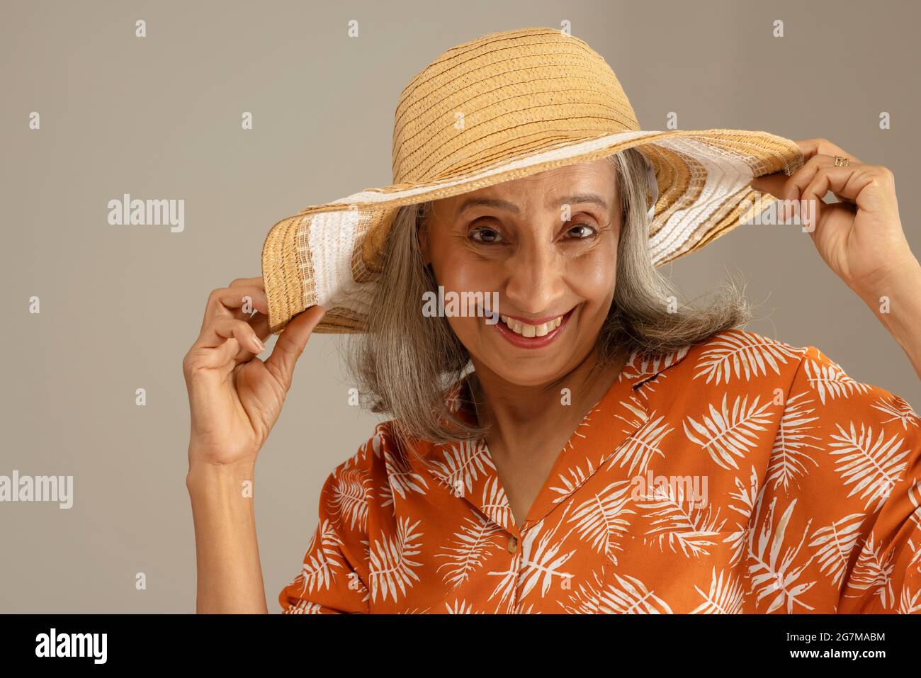 Flaunting female hi-res stock photography and images - Alamy