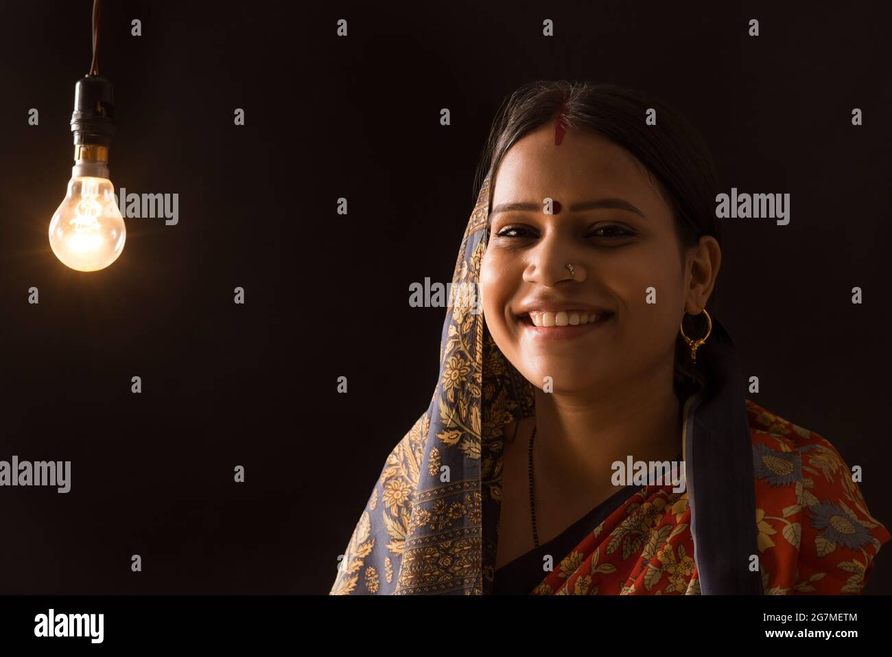 PORTRAIT OF A VILLAGE WOMAN SMILING Stock Photo - Alamy