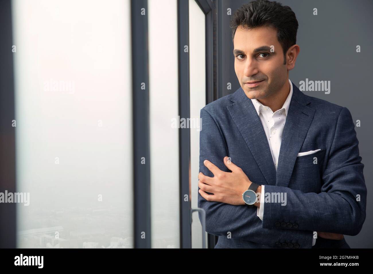 Professional standing hi-res stock photography and images - Alamy