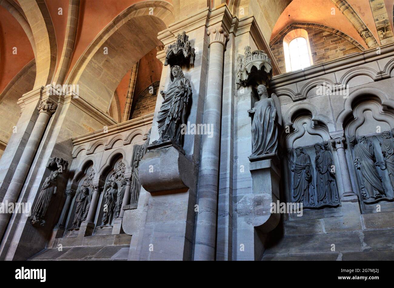 Bamberg, Germany: Interior of Bamberg Cathedral, a late Romanesque ...