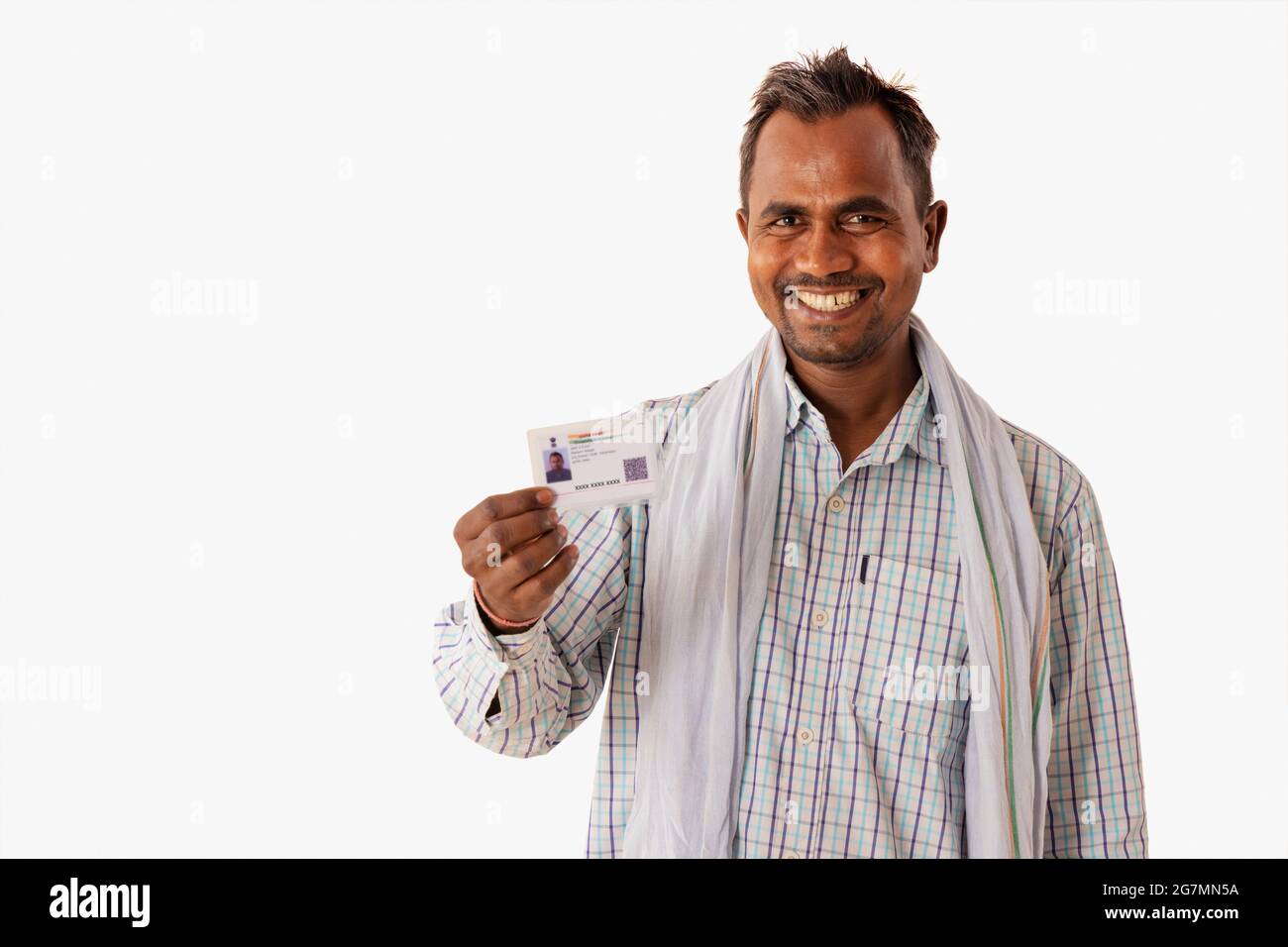 Aadhar card hi-res stock photography and images - Alamy