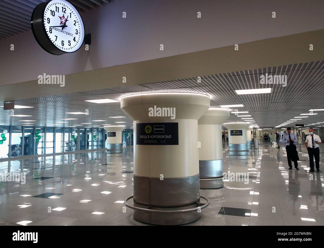 Two Storey Terminal Building High Resolution Stock Photography and ...