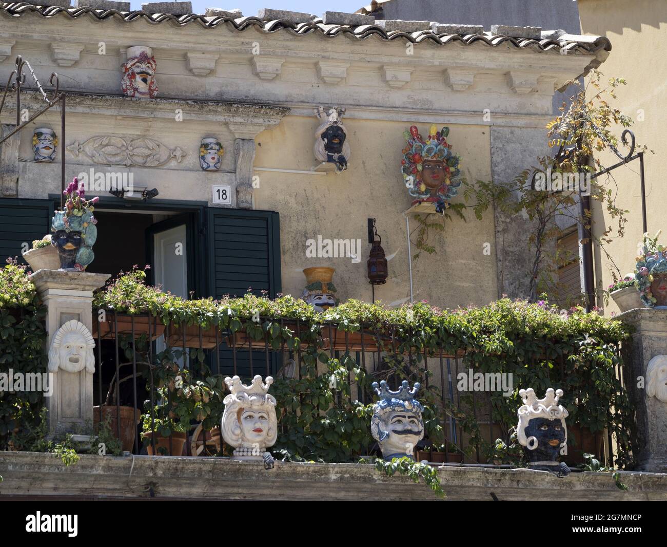 Palazzolo Acreide Sicily baroque historic village Stock Photo - Alamy