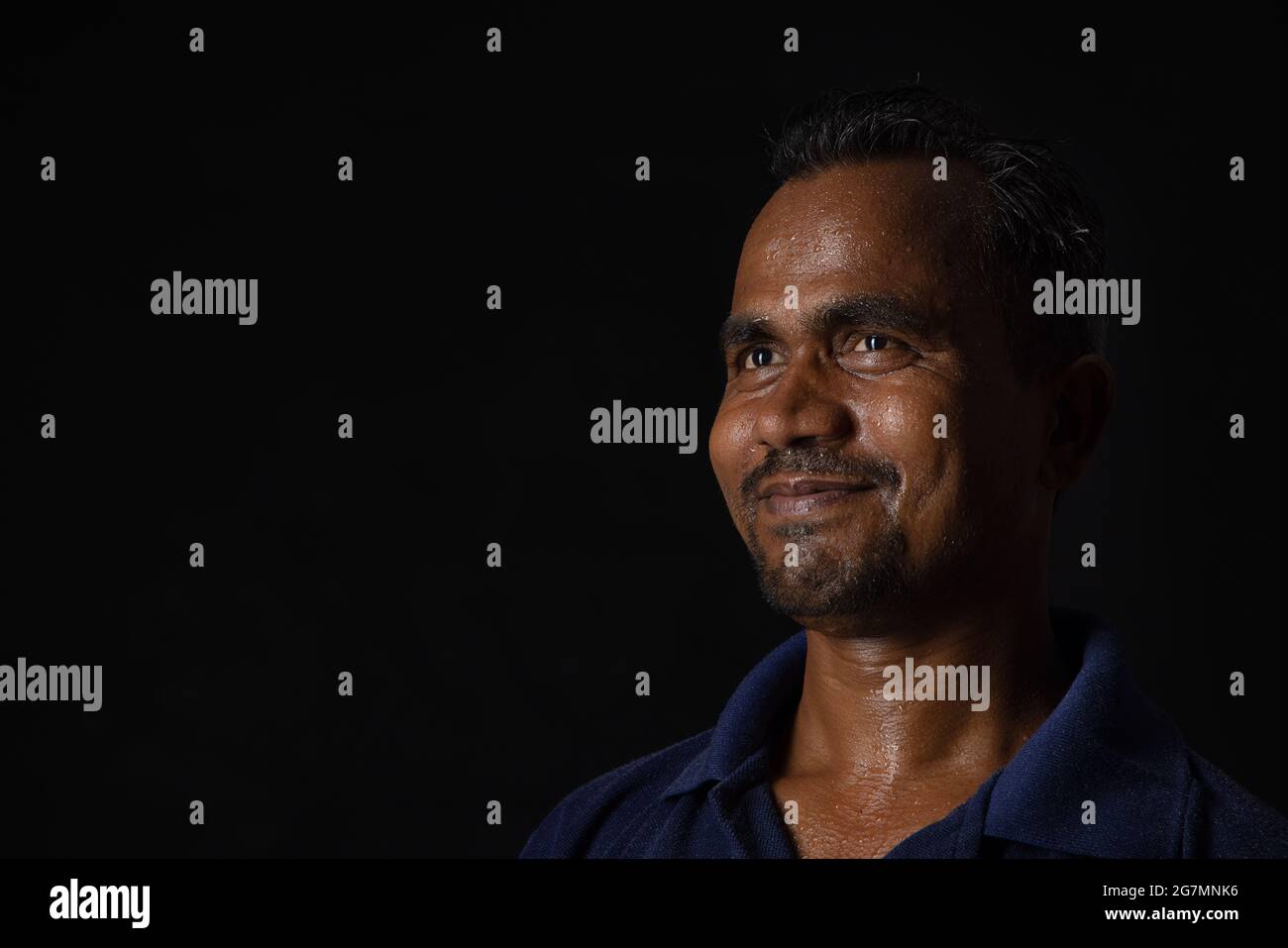 Sweating man t shirt hi-res stock photography and images - Alamy