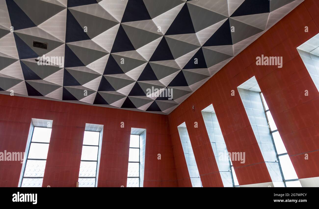 The spectacular pyramid like,geometric ceiling inside the Castlegate ...