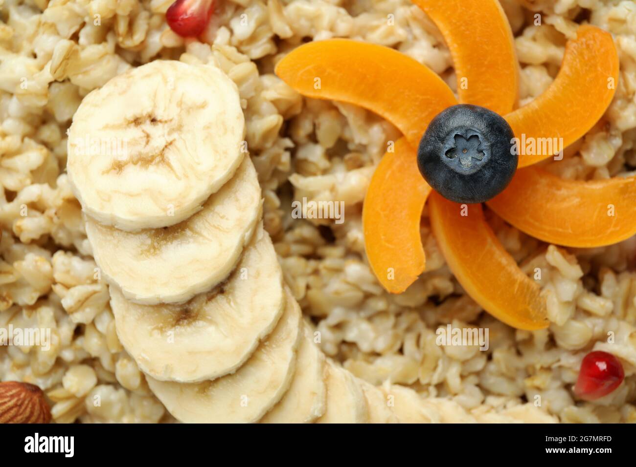 Fresh cooked oatmeal fruits hi-res stock photography and images - Alamy