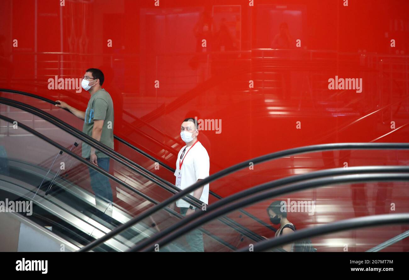 Two Storey Terminal Building High Resolution Stock Photography and ...