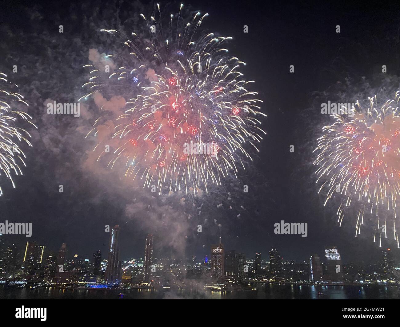 New york city light hi-res stock photography and images - Alamy