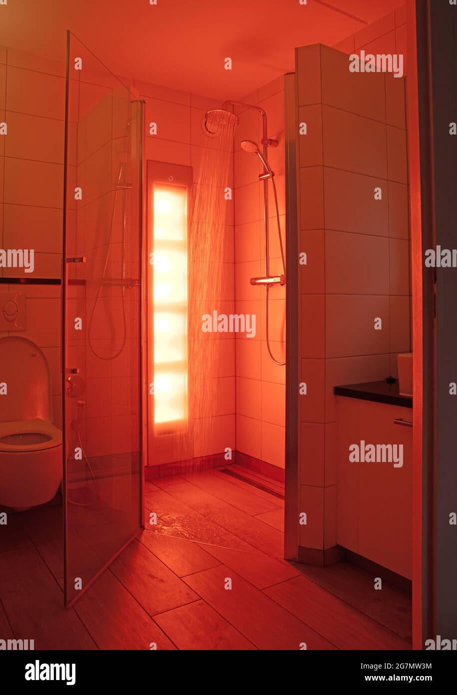 Sunshower hi-res stock photography and images - Alamy