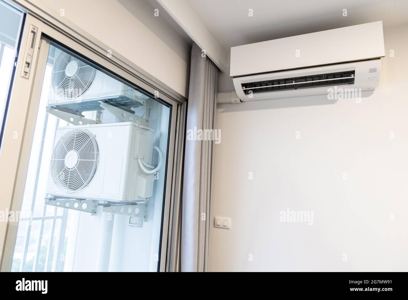 Air conditioner compressors outside hi-res stock photography and images ...