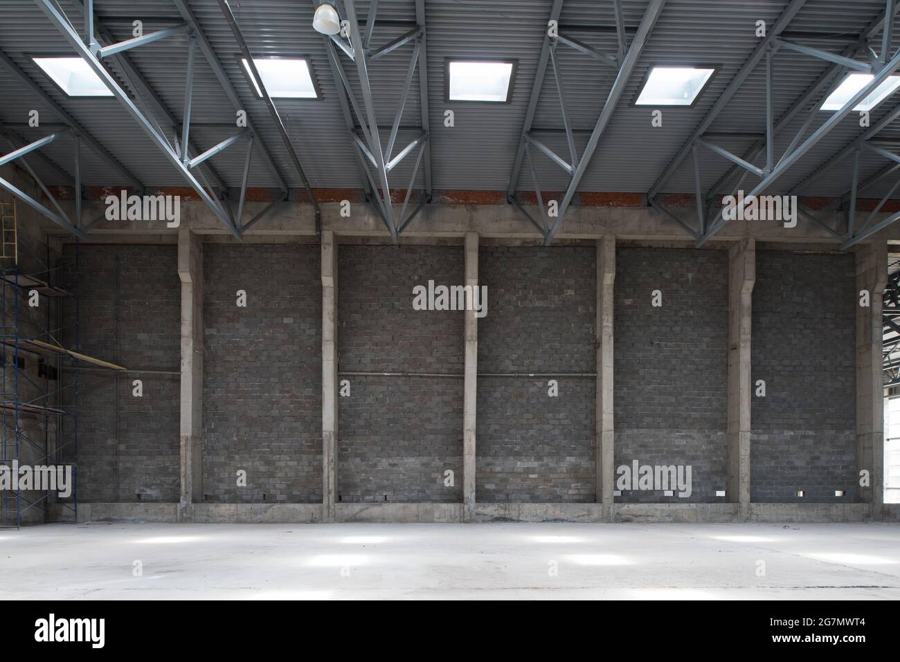 Large empty room. Manufacturing warehouse or construction site Stock ...