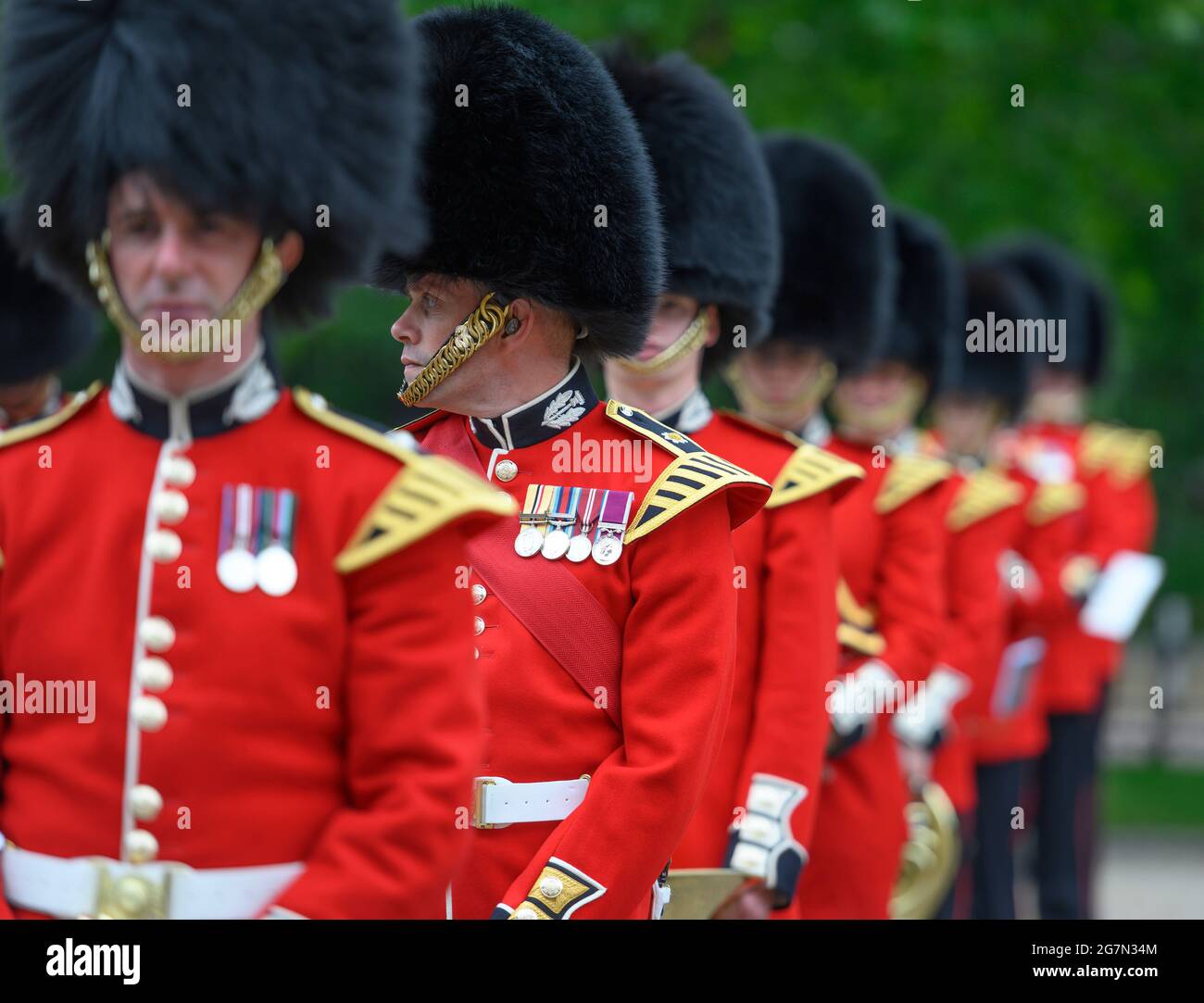 1st battalion scots guards hi-res stock photography and images - Alamy