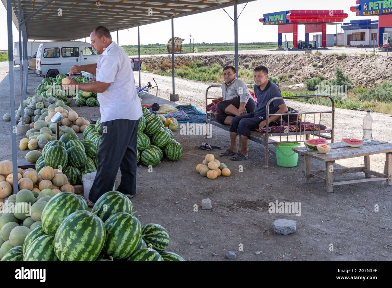 Gas melons hi-res stock photography and images - Alamy