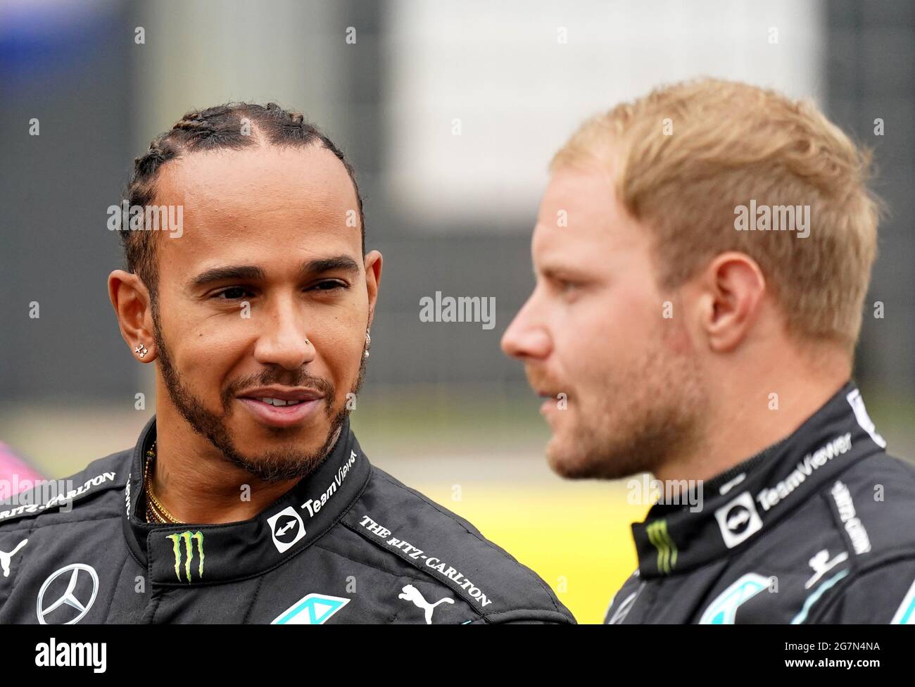 Lewis hamilton 2021 smiles hi-res stock photography and images - Alamy