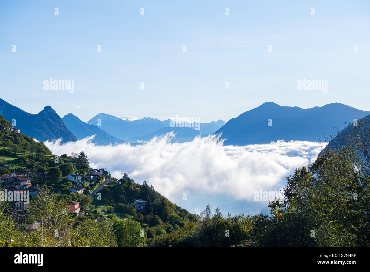 Switzerland beauty hi-res stock photography and images - Alamy
