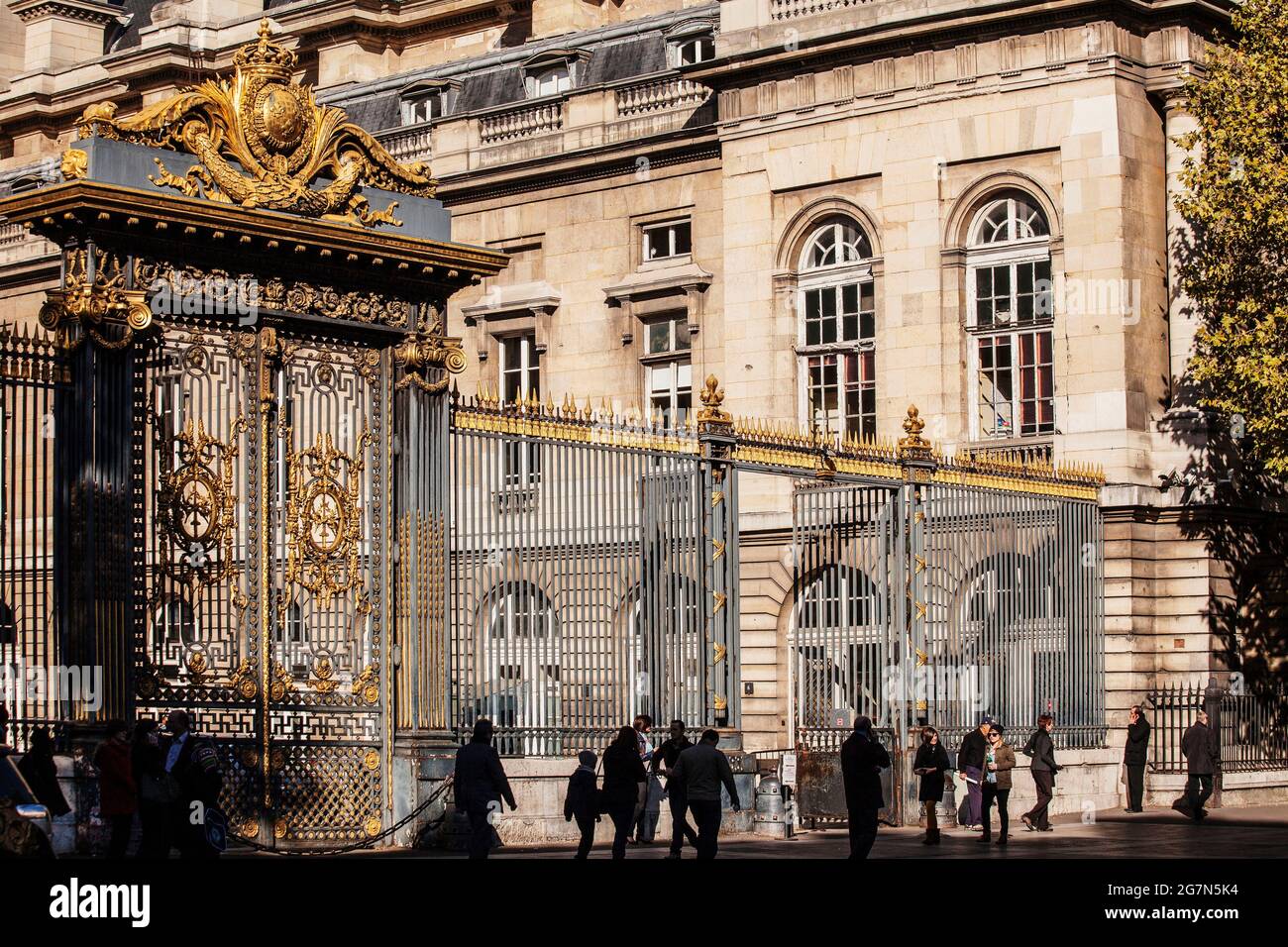 FRANCE, PARIS, 75001, THE PALAIS DE JUSTICE, BOULEVARD DU PALAIS IN THE ...
