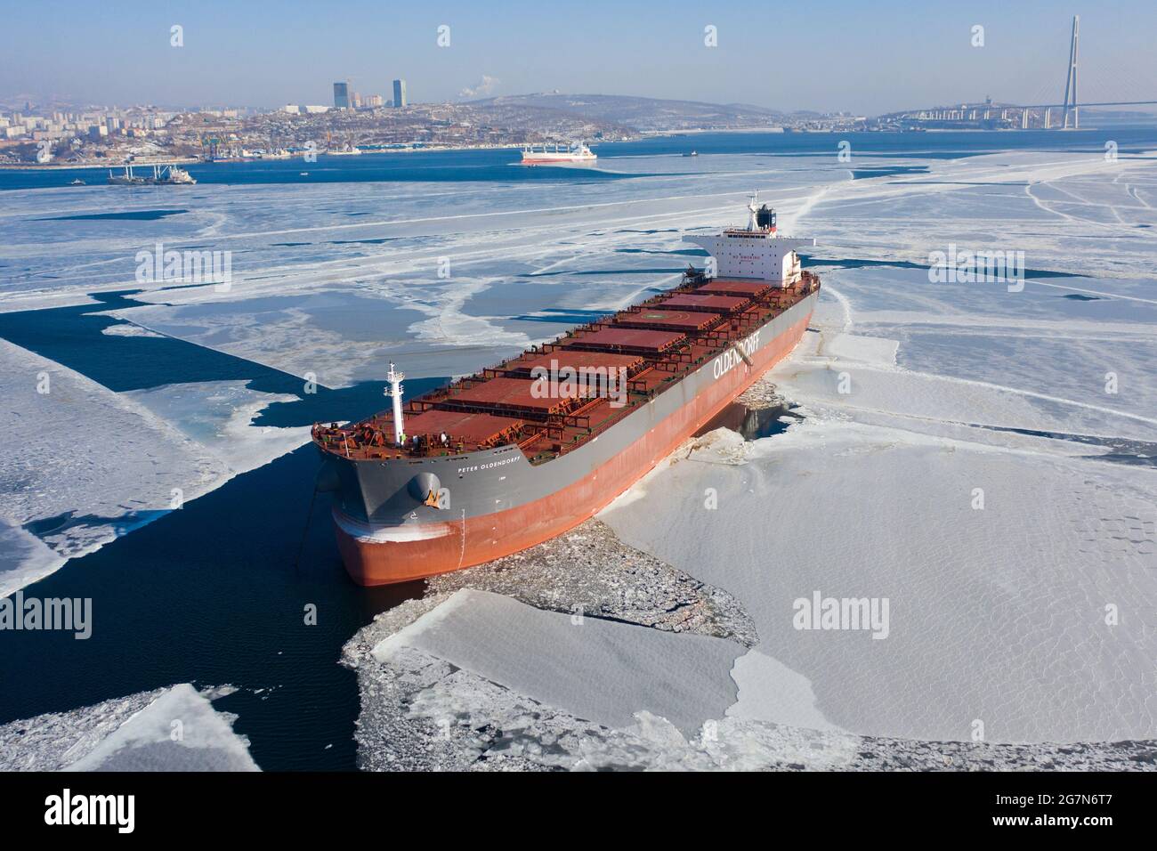 Bulk carrier ice hi-res stock photography and images - Alamy