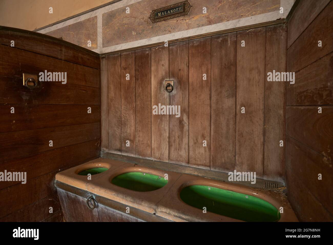 World borders hi-res stock photography and images - Alamy