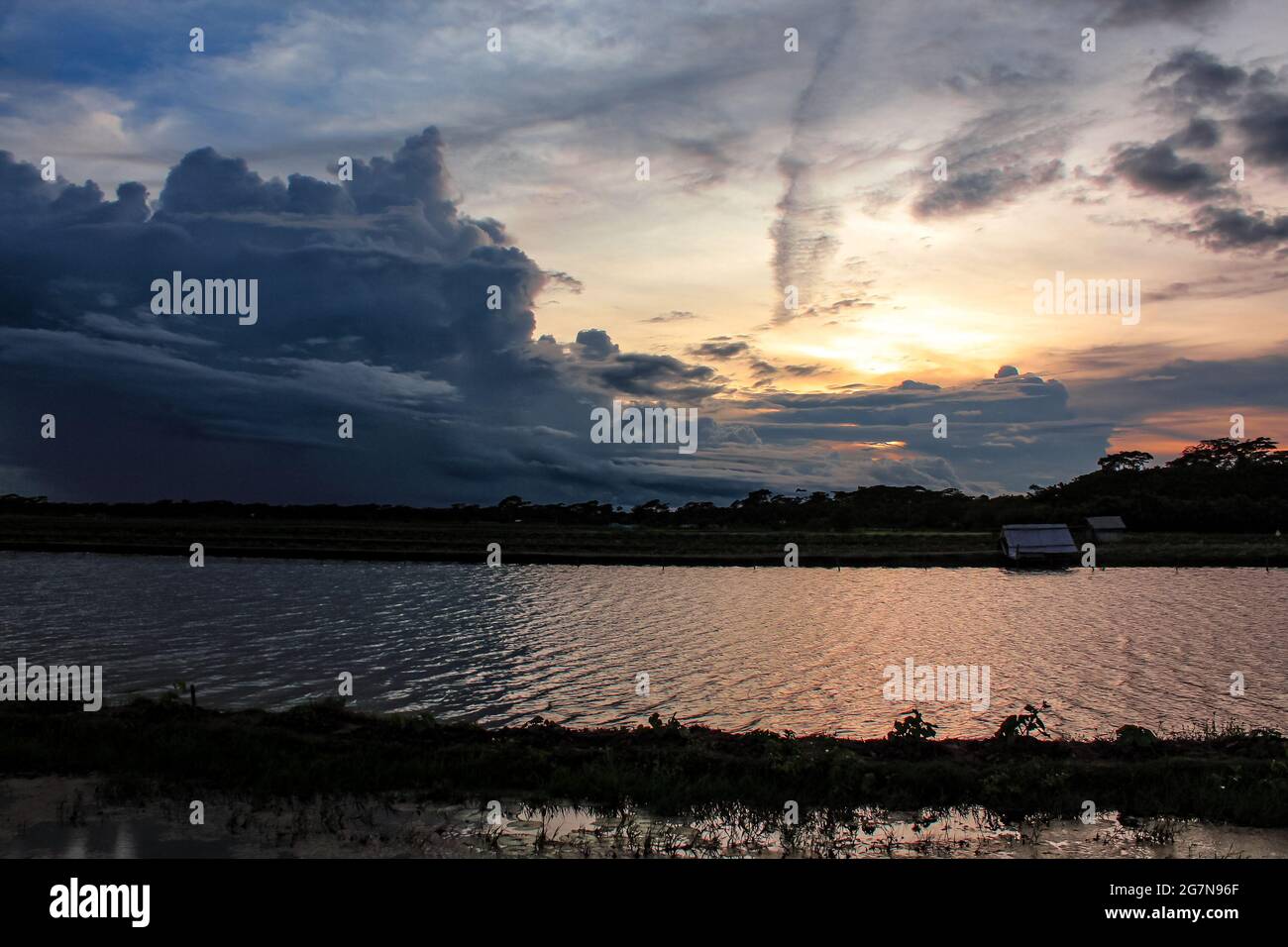 Bangladeshi wallpaper hi-res stock photography and images - Alamy