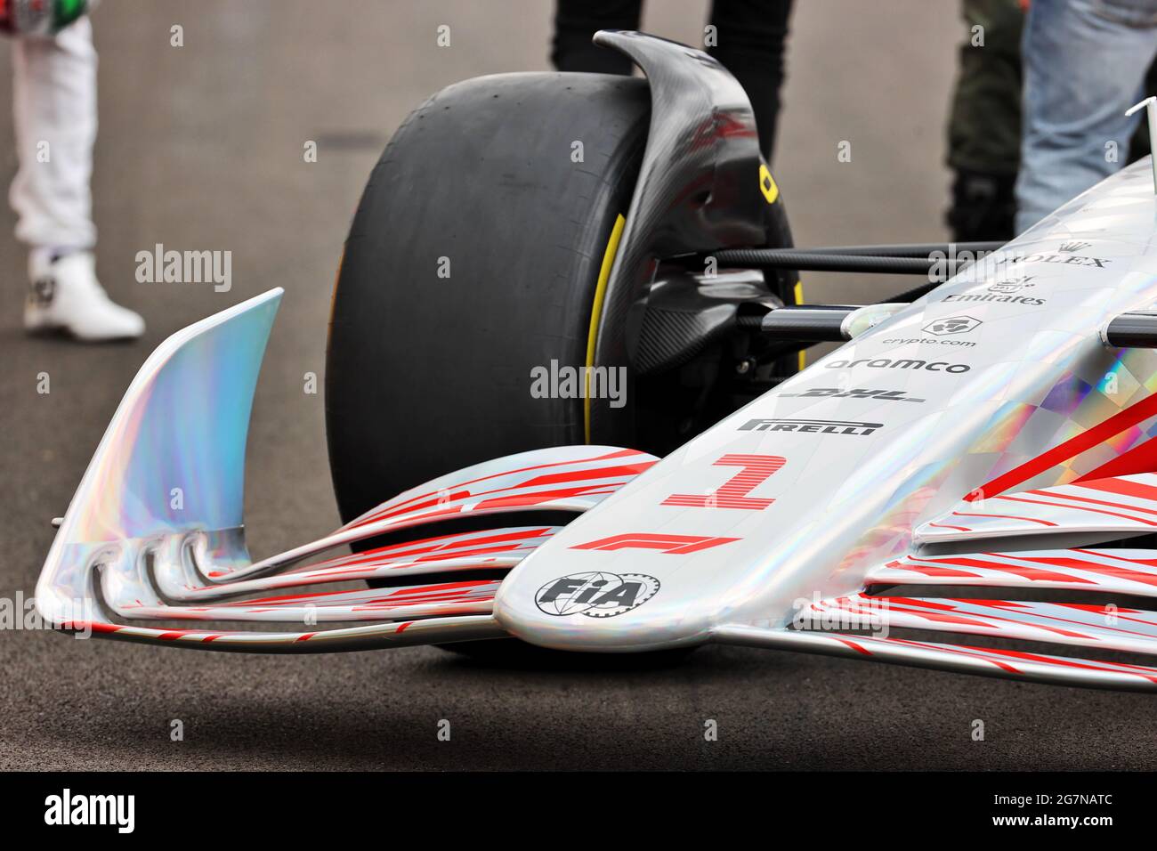 2022 car launch front wing detail hi-res stock photography and images ...
