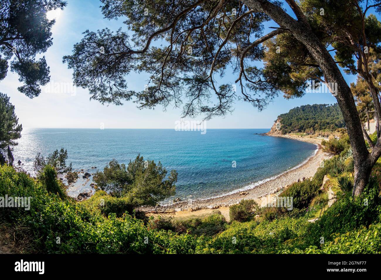 FRANCE, VAR (83) SAINT-MANDRIER-SUR-MER, COUDOULIERE BEACH Stock Photo ...