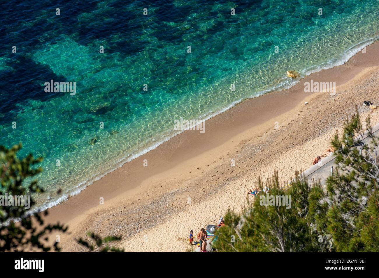 FRANCE, ALPES-MARITIMES (06) VILLEFRANCHE-SUR-MER, MARINIERES BEACH ...