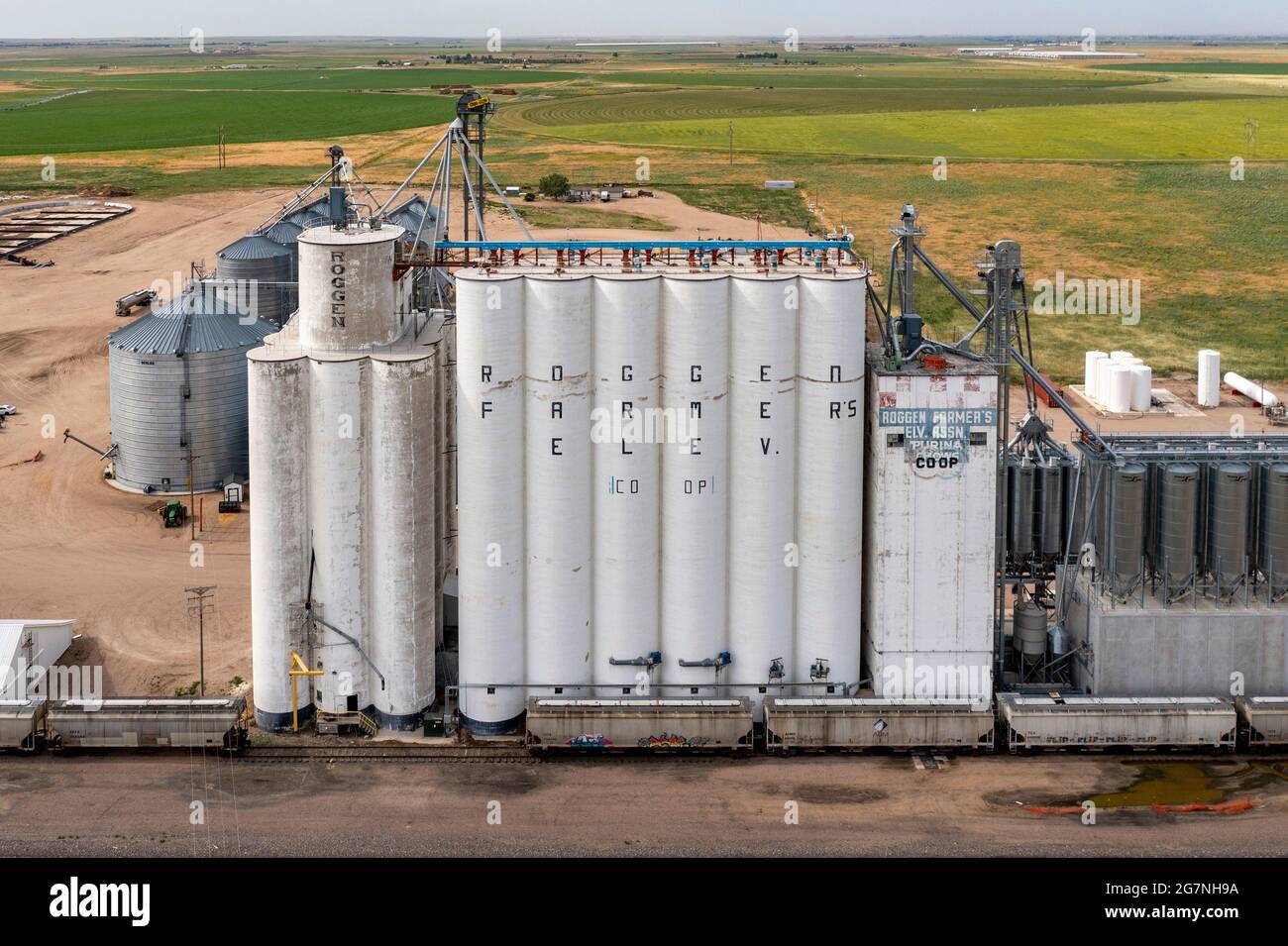 Roggen, Colorado - The Roggen Farmers Elevator Association stores and ...