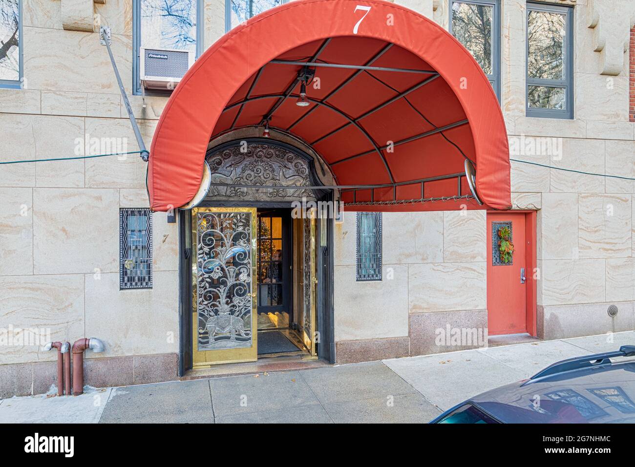 7 Gracie Square is an Art Deco cooperative with a stunning set of hand ...