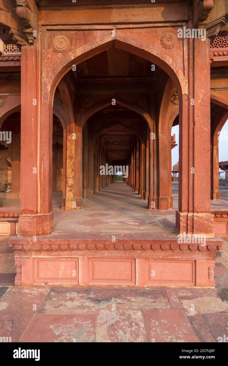 Emperor akbars tomb hi-res stock photography and images - Alamy