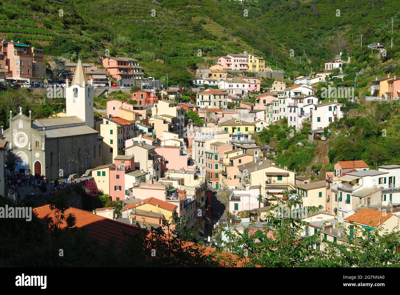 Cinque Terre Italy: Monterosso, Vernazza, Corniglia, Manarola and ...