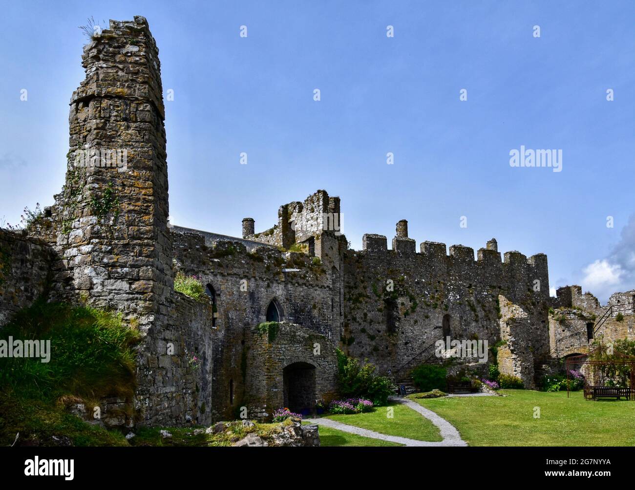Historic norman castle hi-res stock photography and images - Alamy
